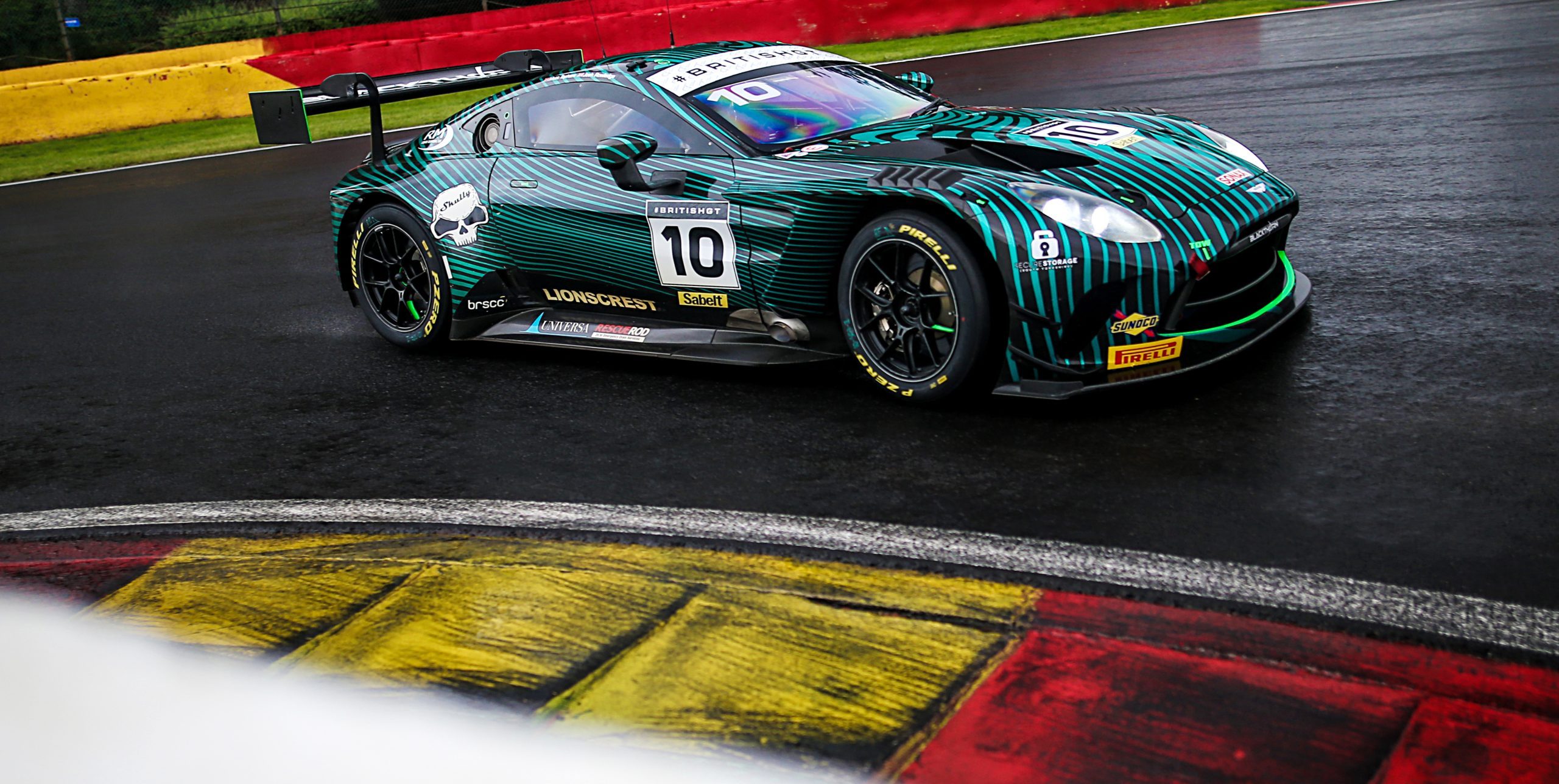 PODIUM FOR ROWLEDGE AT SPA BRITISH GT - Edge Sporting Management